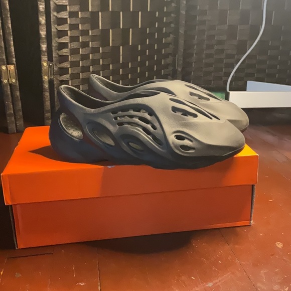 Shoes | Yeezy Foam Runners | Poshmark